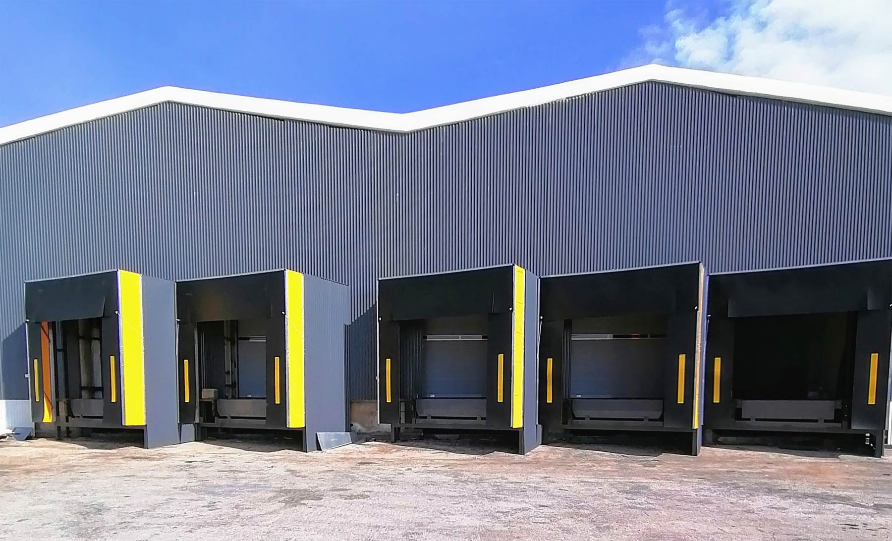 ADAVO – Ράμπες Φόρτωσης – Φυσούνες – Πόρτες – Πλατφόρμες